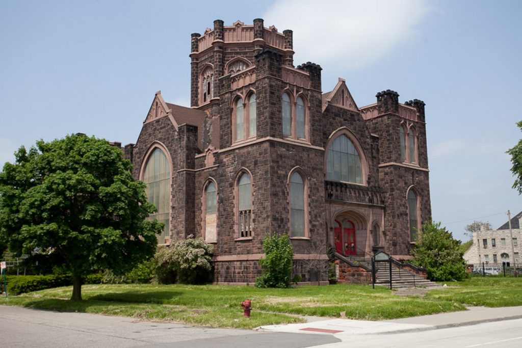 Abandoned Buildings In Detroit: 10 Buildings Every Architect Must See ...