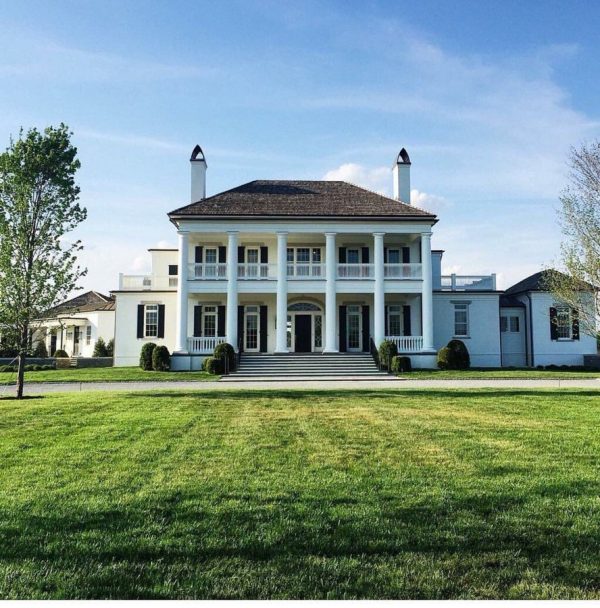 Luke Bryan House: 10 Facts through Architect's Lens - RTF