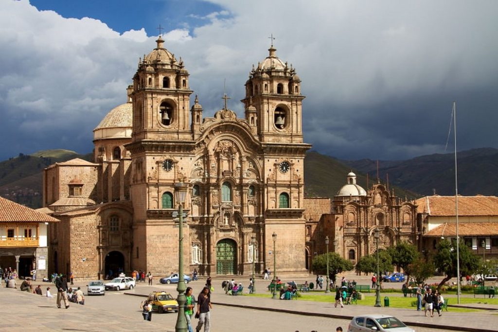 An overview of Colonialism and Architecture - RTF
