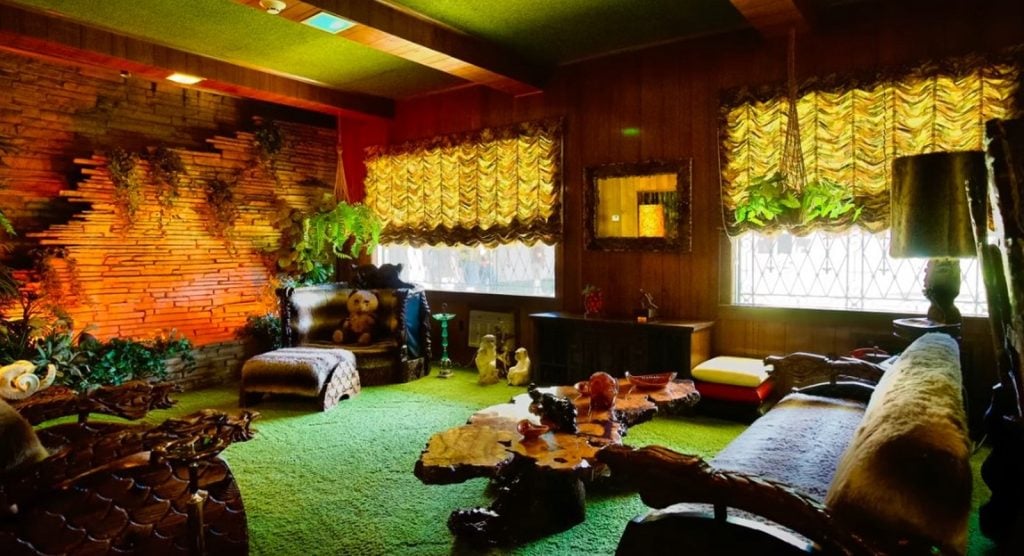 Elvis Presley House: 10 Facts through Architect's Lens - RTF