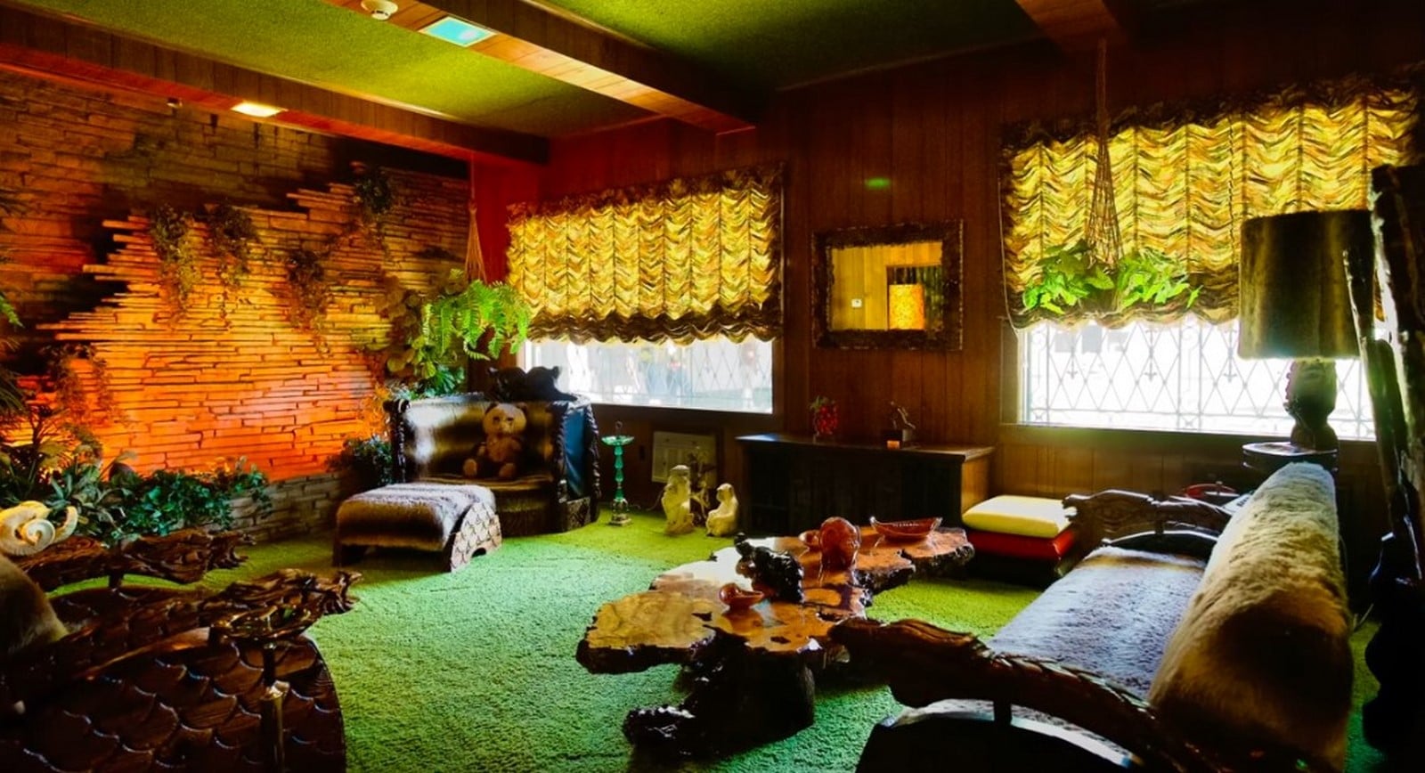 Elvis Presley House: 10 Facts through Architect's Lens - RTF