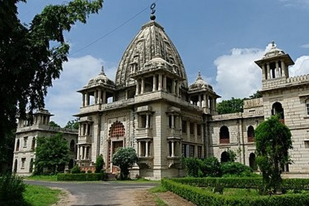 An architectural review of location: Vadodara - RTF | Rethinking The Future
