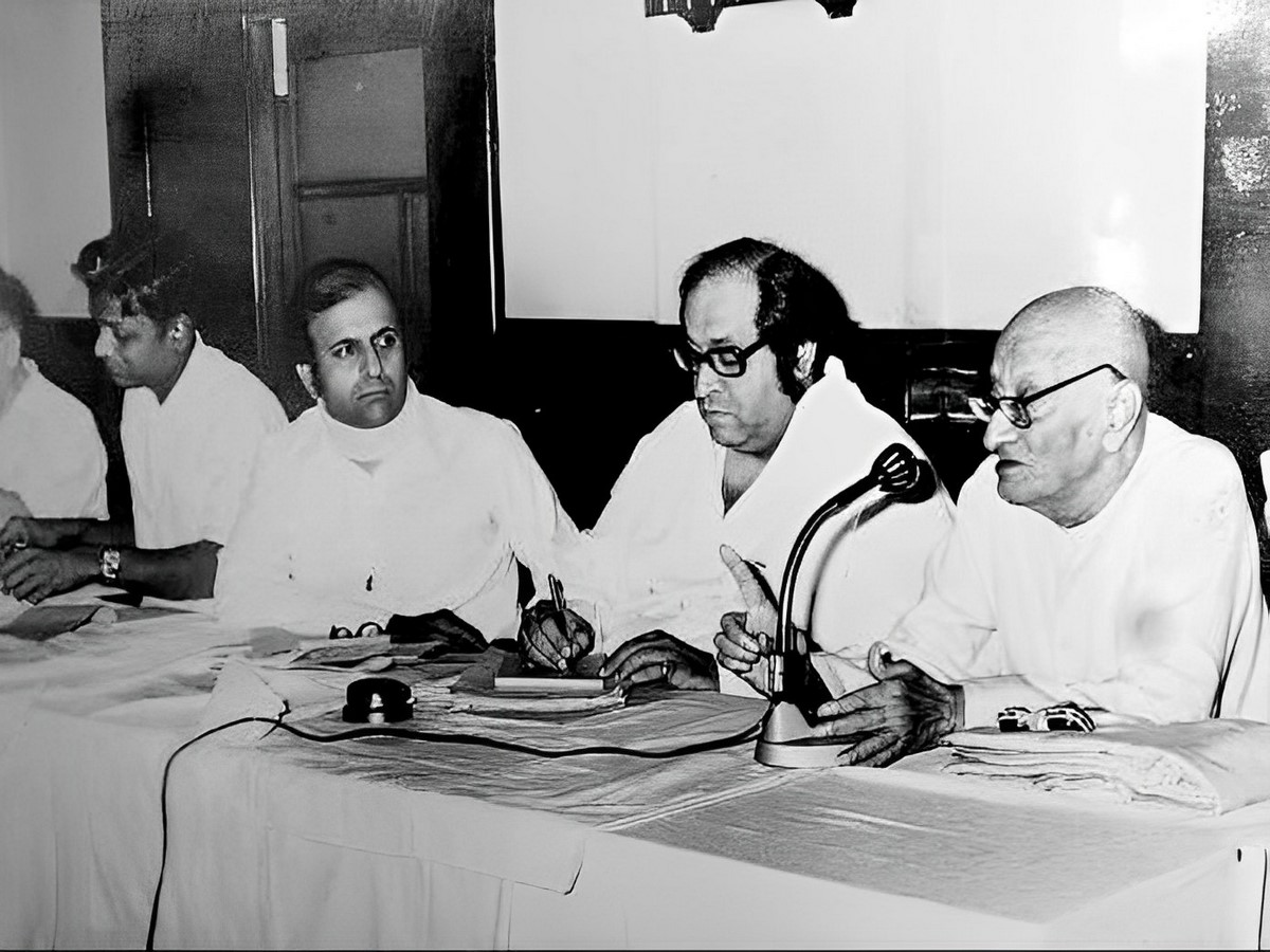 Piloo Mody: Philosophy and Ideology - RTF | Rethinking The Future