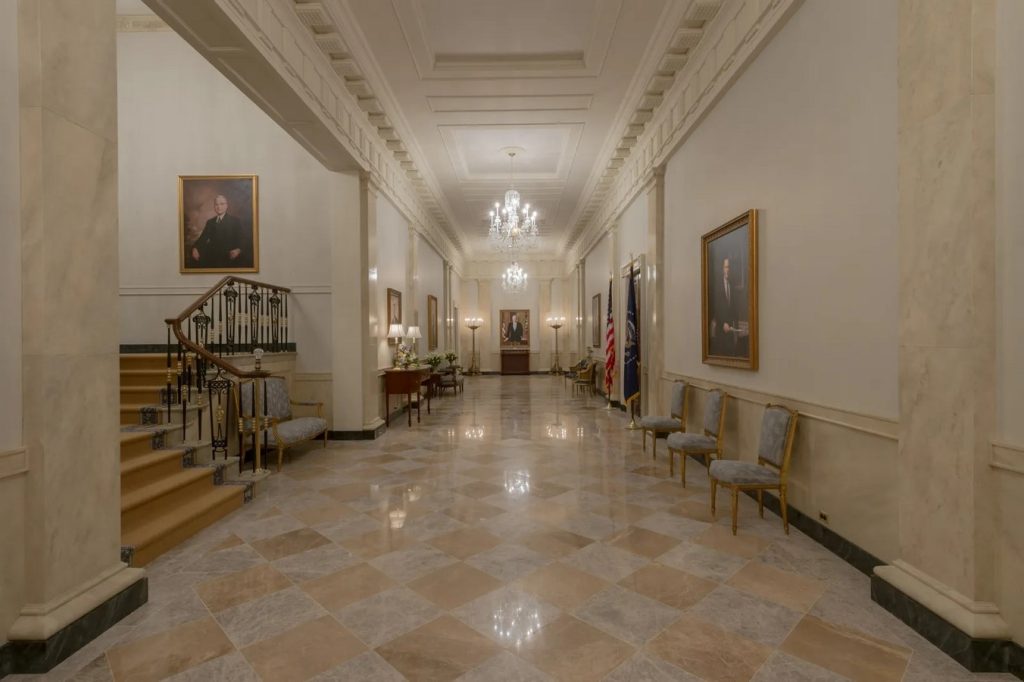 An architectural review of House of Cards - RTF