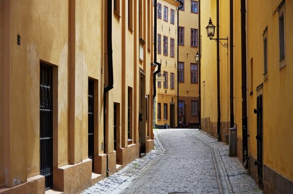 An architecture of location: Gamla Stan, Stockholm - RTF