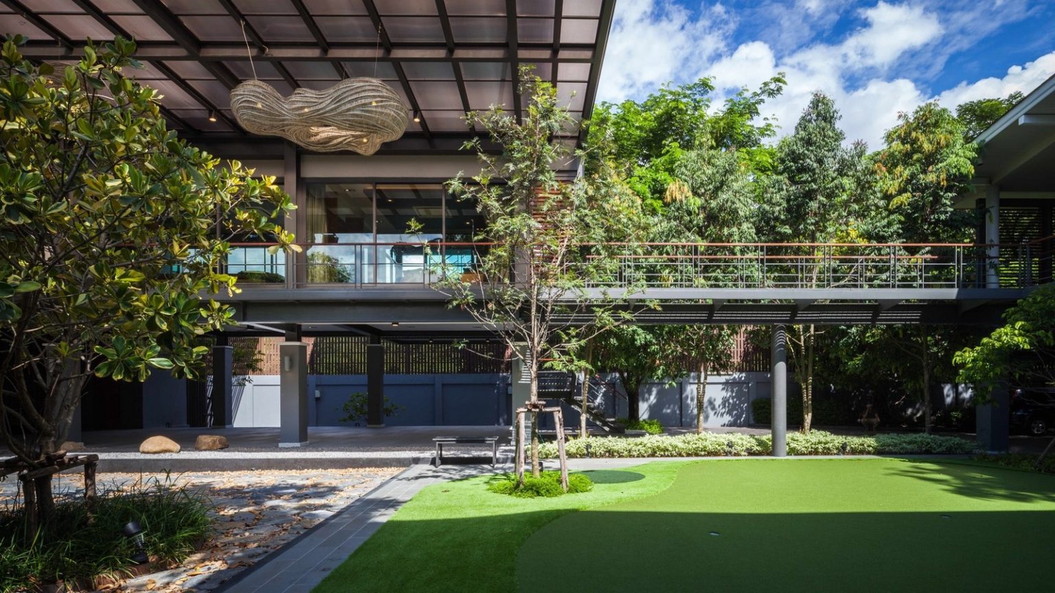 10 Steel Houses that look Beautiful - RTF | Rethinking The Future
