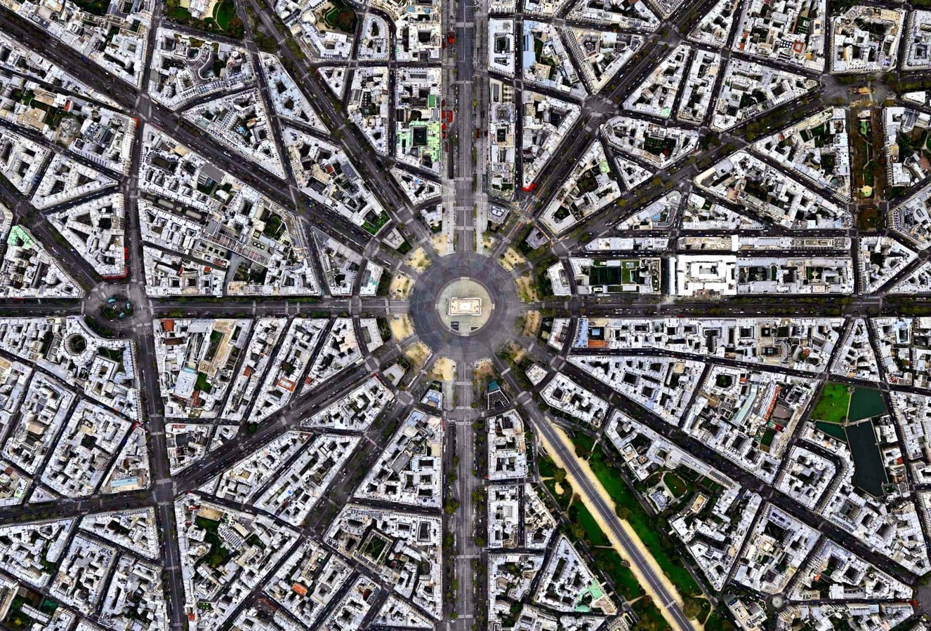 How city's history and urban planning connect - RTF