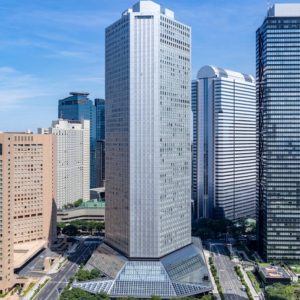 Shinjuku Sumitomo building by Nikken Sekkei - RTF | Rethinking The Future