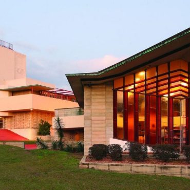 10 Buildings that define Florida Architecture - RTF