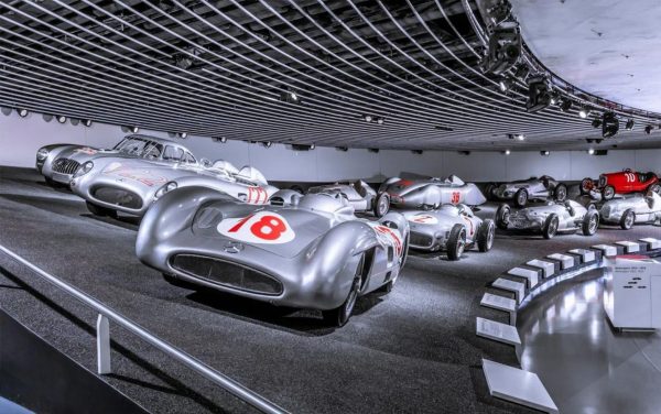 Mercedes-Benz Museum by UN Studio - RTF | Rethinking The Future
