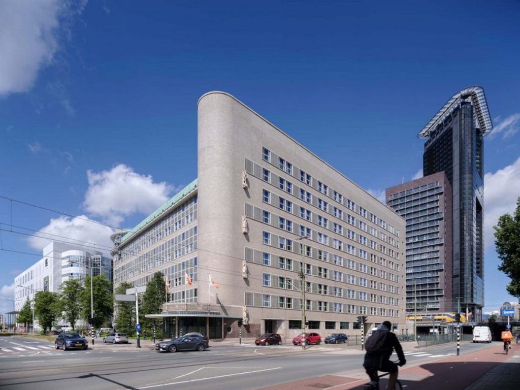 Postal warehouse transformed into "monumental" offices by KCAP and ...