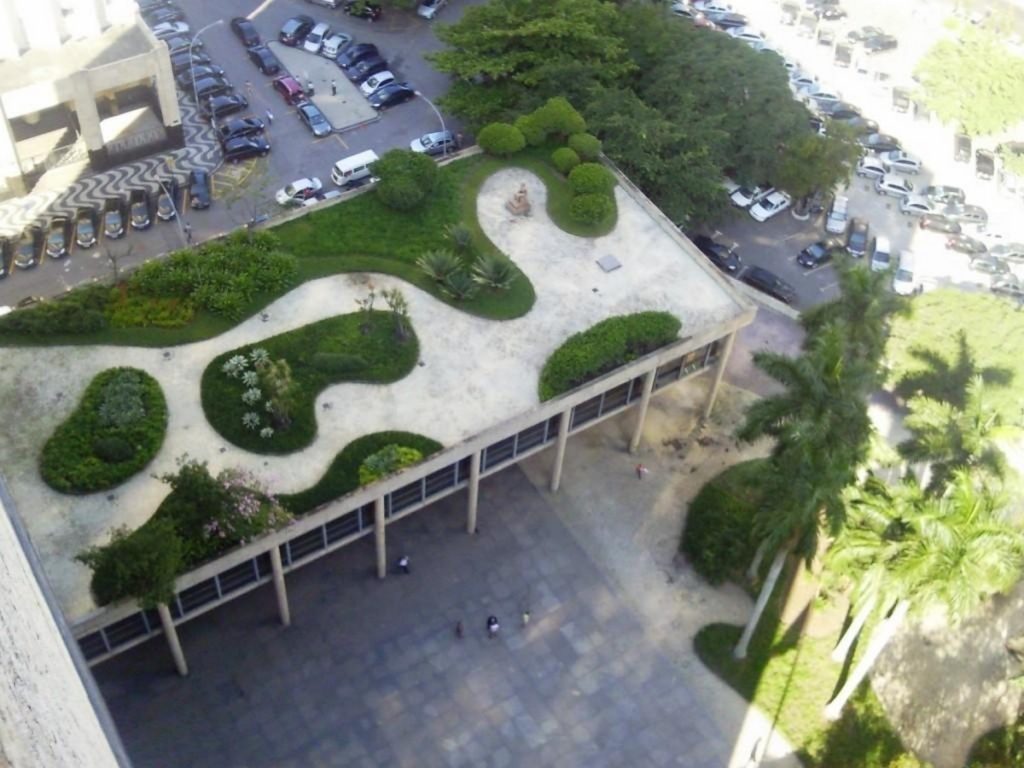 Art, Design and Architecture: The Spaces in Between - RTF