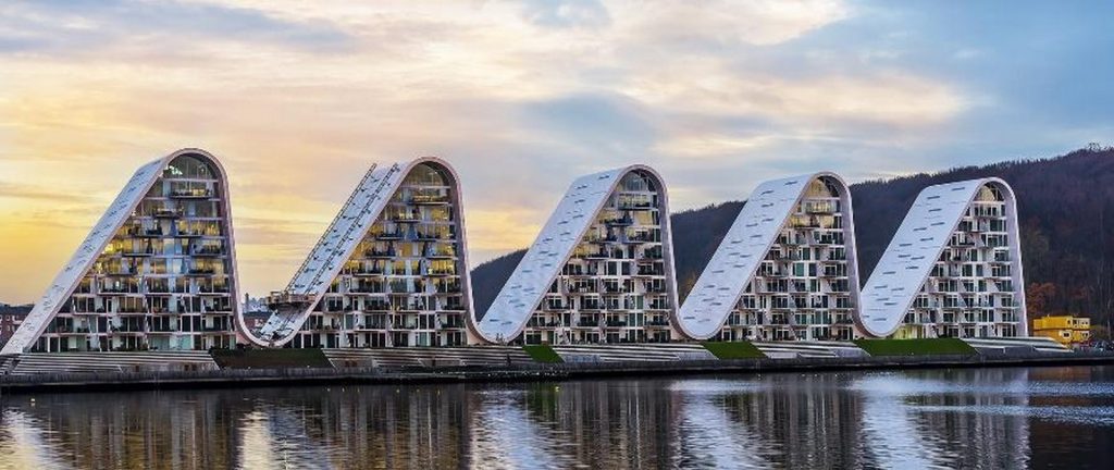 10 Examples of Contemporary Public Spaces - RTF | Rethinking The Future