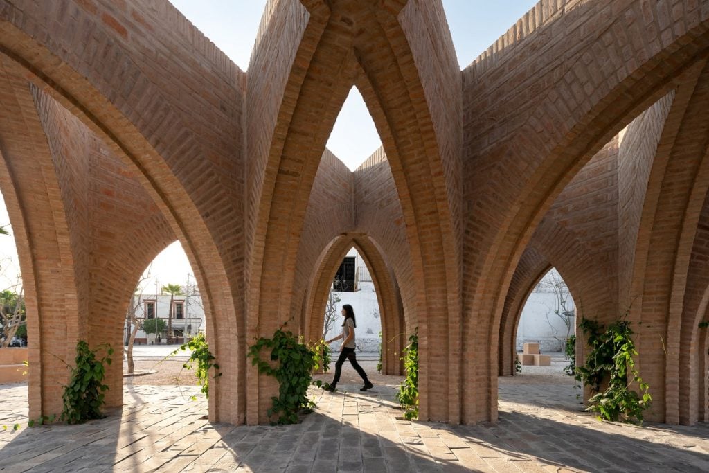 Architecture without humans and vice versa - RTF | Rethinking The Future