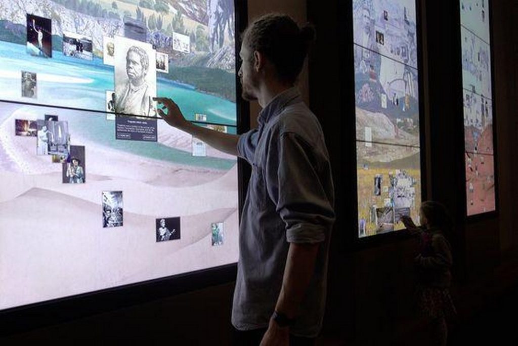 From exhibitions to virtual experiences: Evolving storytelling ...