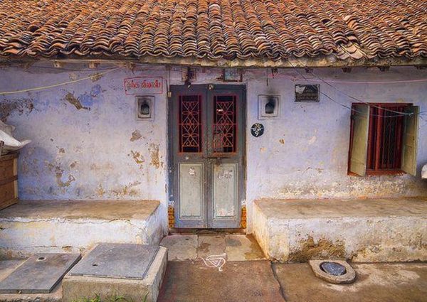 Materials and techniques in vernacular architecture - RTF | Rethinking ...