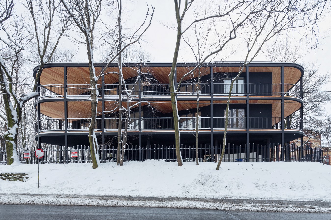 Reden Apartment Building by Frantagroup Architects - RTF | Rethinking ...
