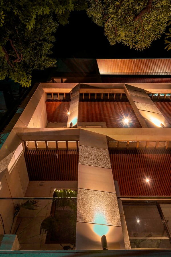 Portal House by UnBox Design - RTF | Rethinking The Future