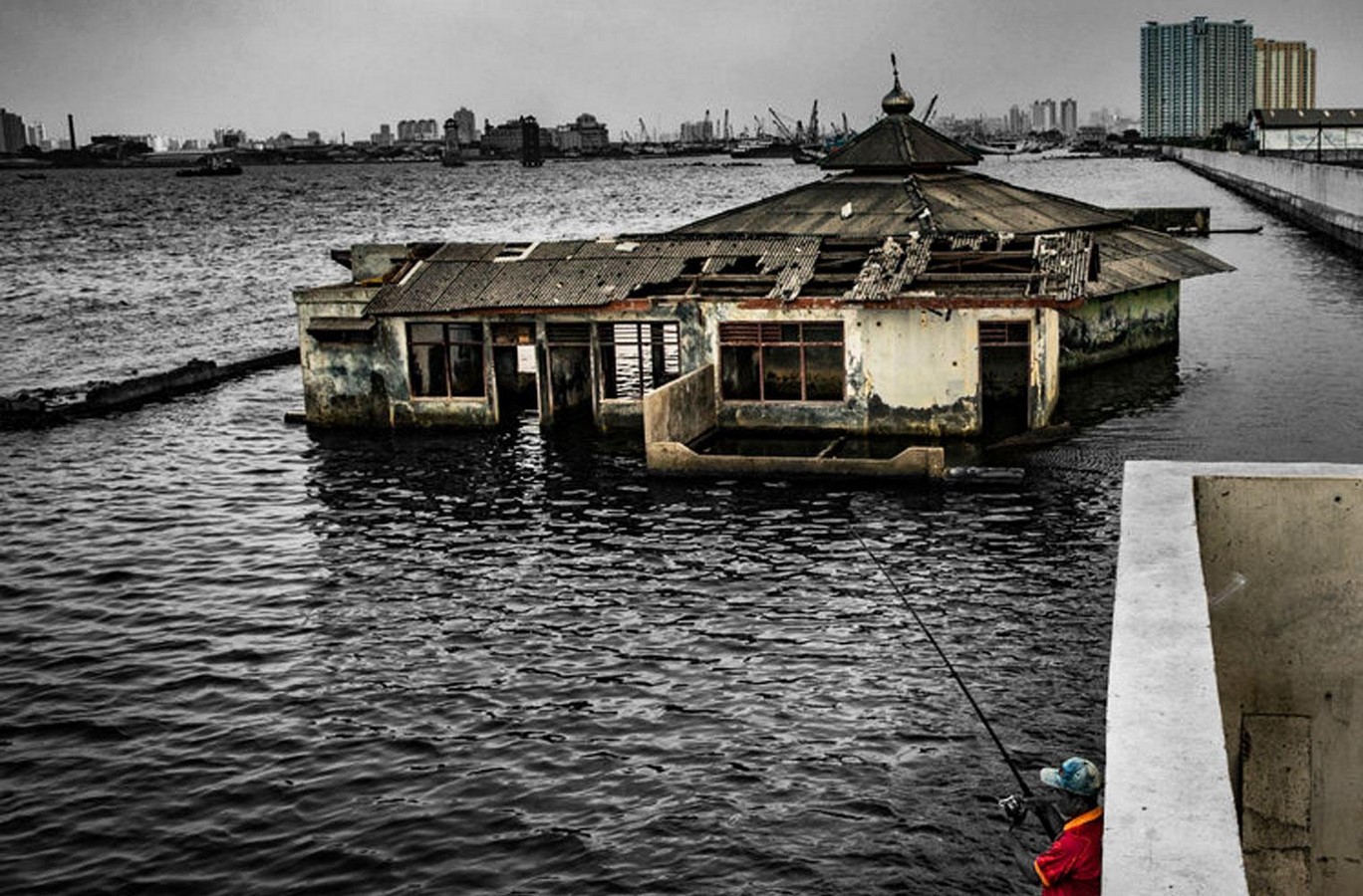 Jakarta's Race Against Time: Battling Sinking and Flooding Amid Global ...