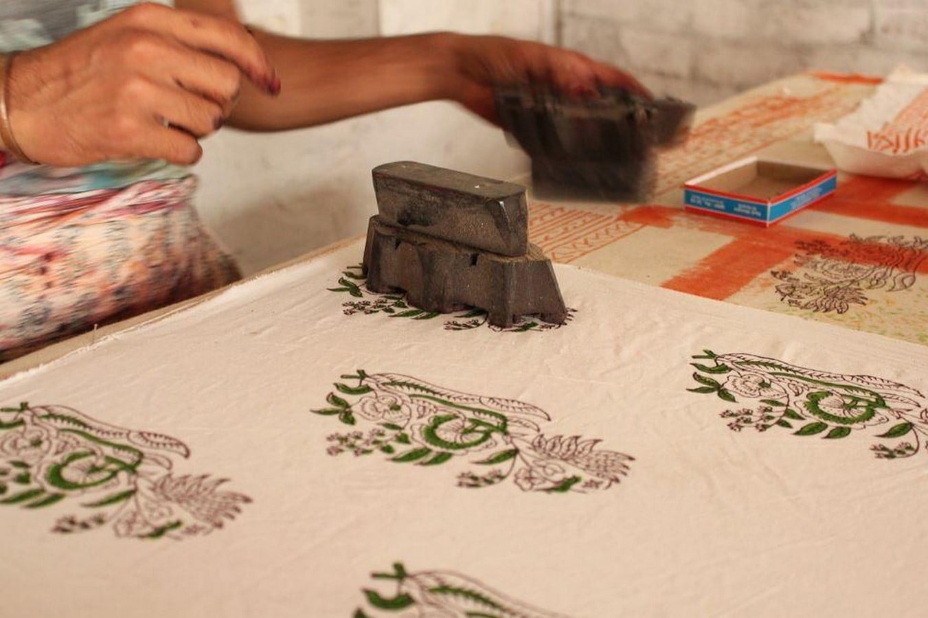 Inside the World of Textiles: The Basics of Textile Design - RTF ...