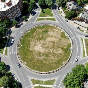 Symbolism and geometry in urban planning: The relationship between city ...