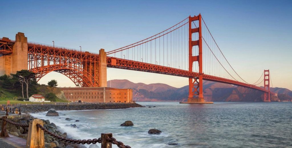 The Role of Iconic Bridges in Tourism - RTF | Rethinking The Future