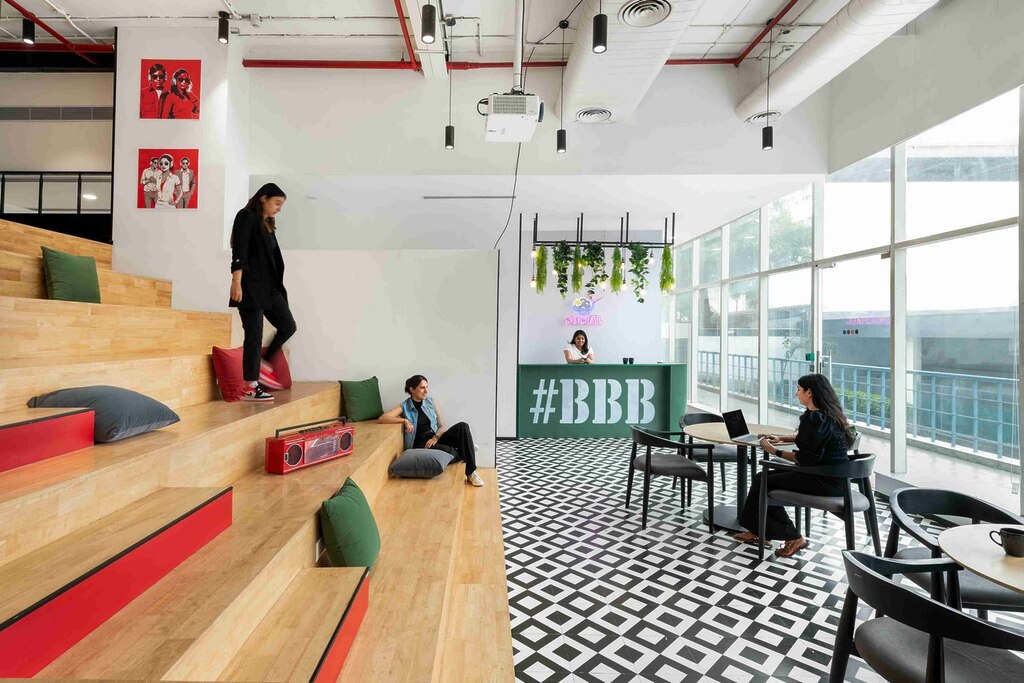 Opens New Office Space by Space Matrix - RTF | Rethinking The Future
