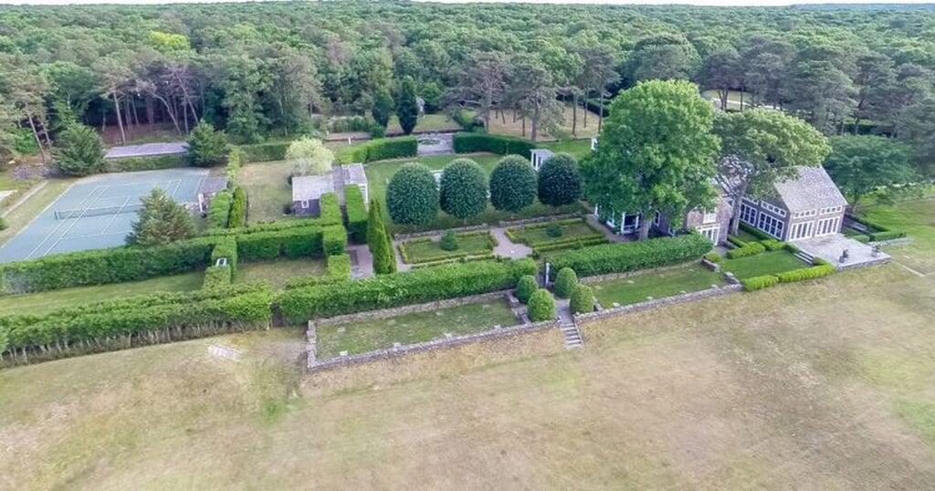 An inside look at all the houses owned by Neil Patrick Harris - RTF ...