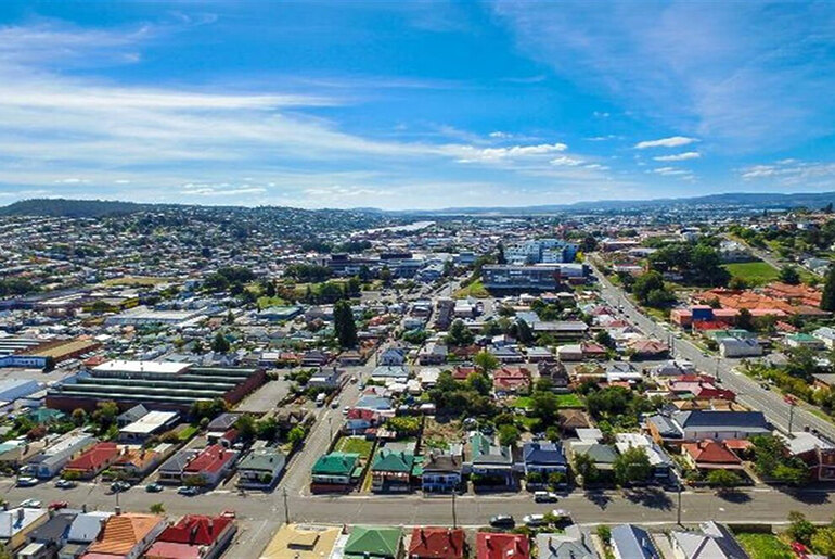 Launceston, Australia: Where Nature and Serenity Converge - RTF ...