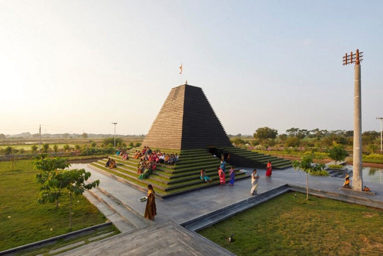 Temple Complex of the Future - Religious Architecture - RTF ...