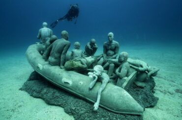 Jason deCaires Talyor: The Sculptor shaping Underwater Museums and Art ...