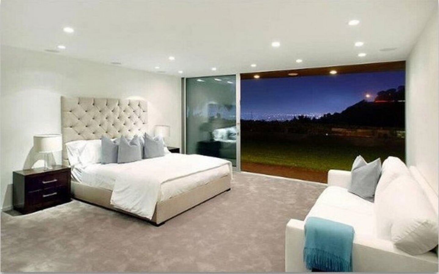 An inside look at all the houses owned by Bruno Mars - RTF | Rethinking ...