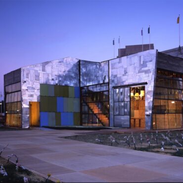 Buildings with recycled materials you should know - RTF | Rethinking ...