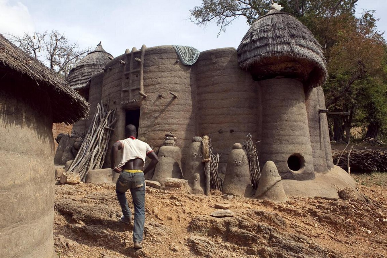 Travel the World: Koutammakou, the Land of the Batammariba - RTF ...