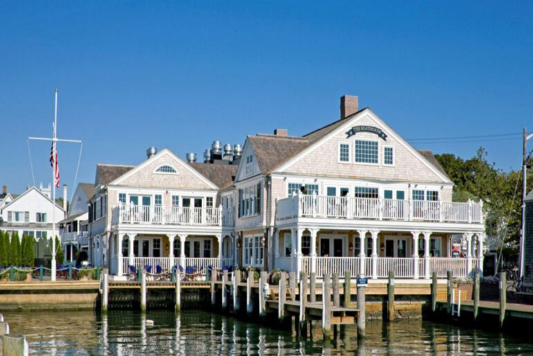 Patrick Ahearn: Crafting Timeless American Architecture for Modern ...