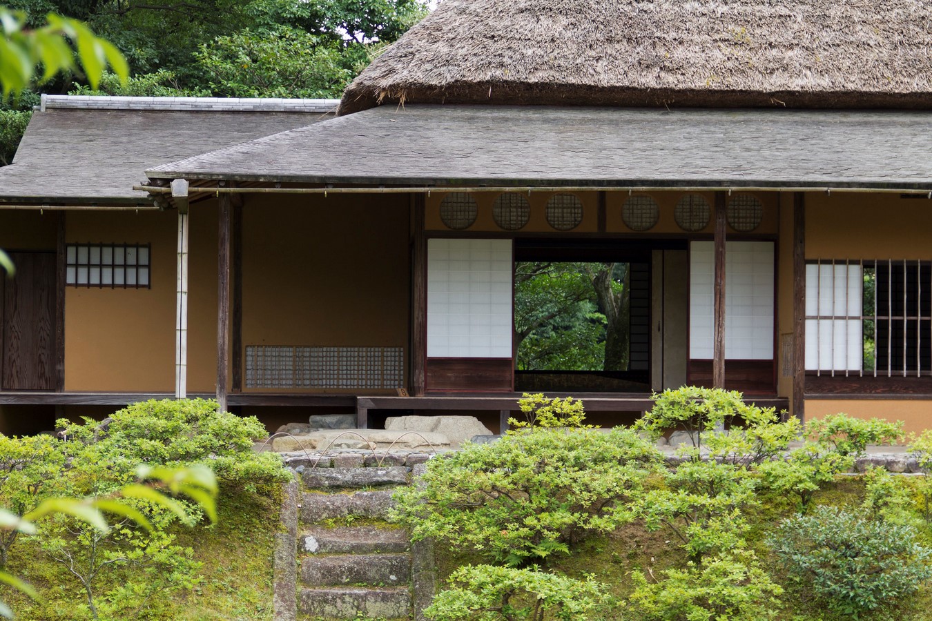Japanese Vernacular Architecture: Inspiration for Future Generations ...