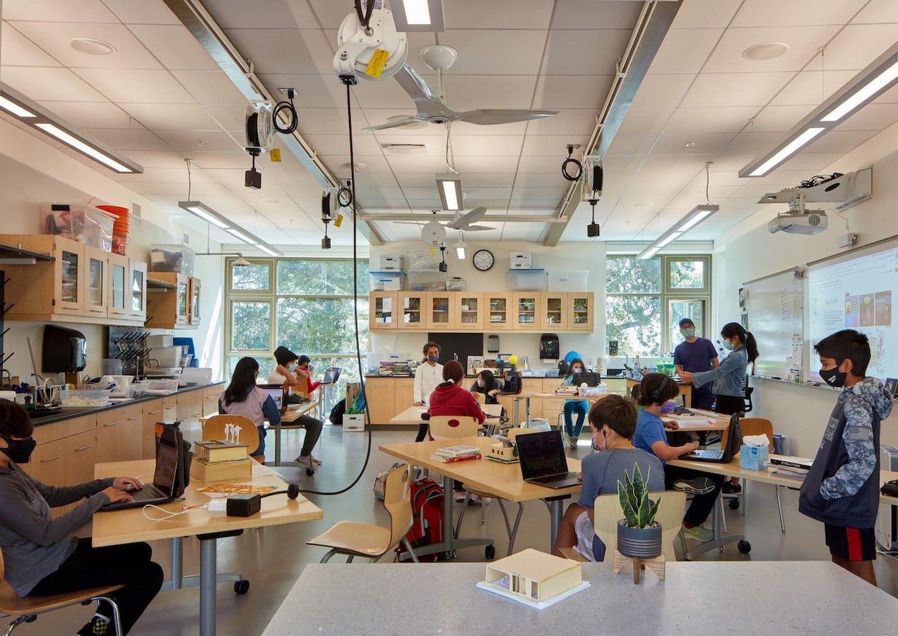 Science and Environmental Center at the Nueva School by Leddy Maytum ...