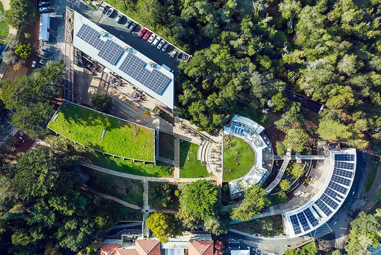 Science and Environmental Center at the Nueva School by Leddy Maytum ...