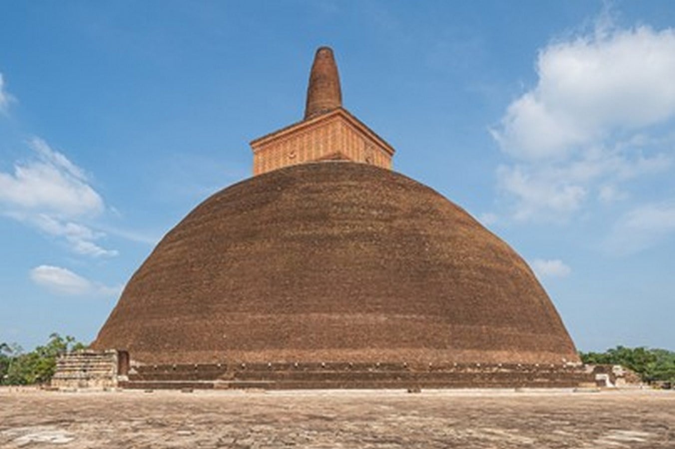 Architecture and Religion: Sacred Spaces and Spiritual Symbolism - RTF ...