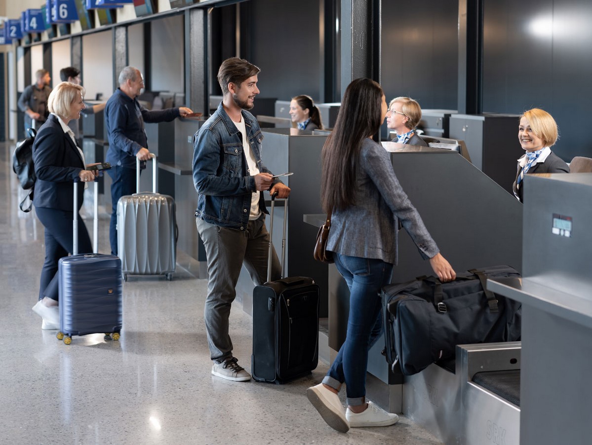 Elevating Journeys: The Impact of Airport Architecture on Passenger ...