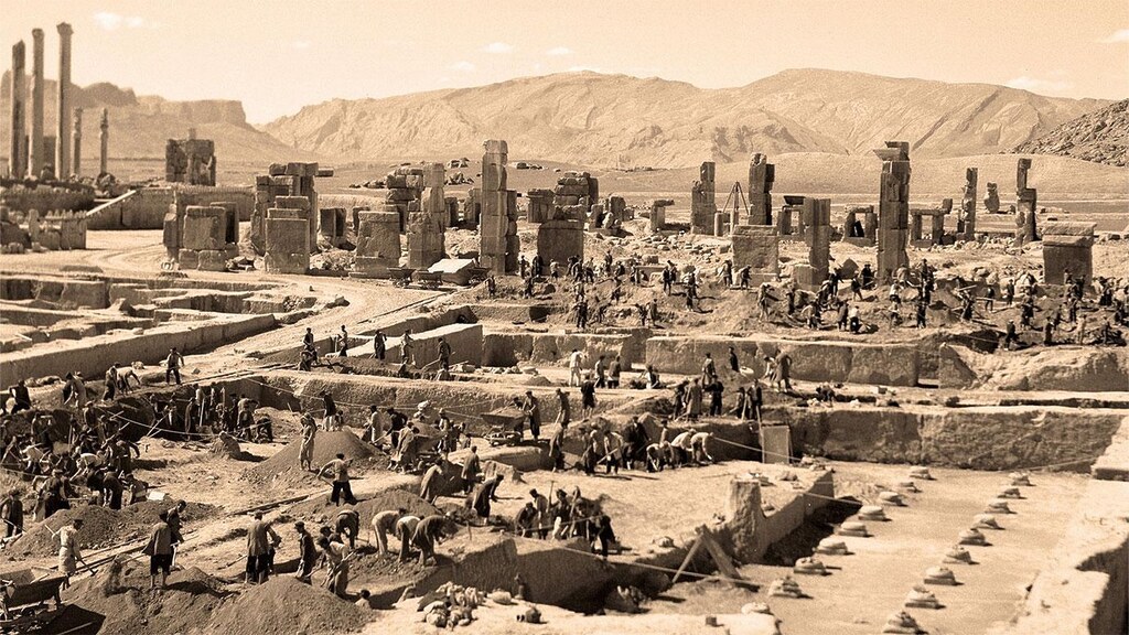 Imagining Human Existence Without Architecture - RTF | Rethinking The ...