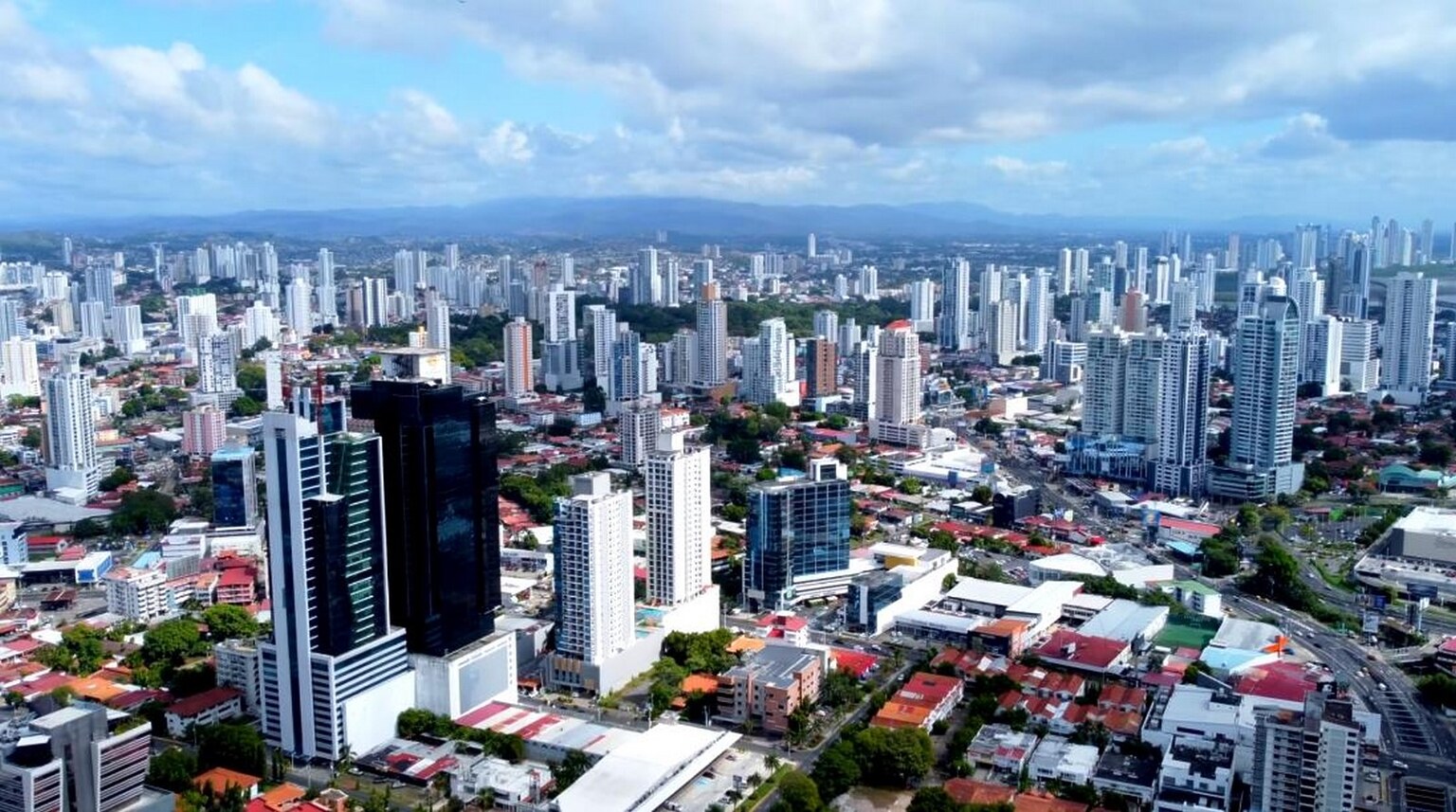 Panama: Where Rich History Meets Resilient Modernity Amidst a Colorful ...