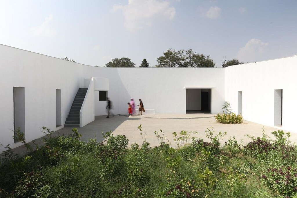 Universal Design in Architecture - RTF | Rethinking The Future