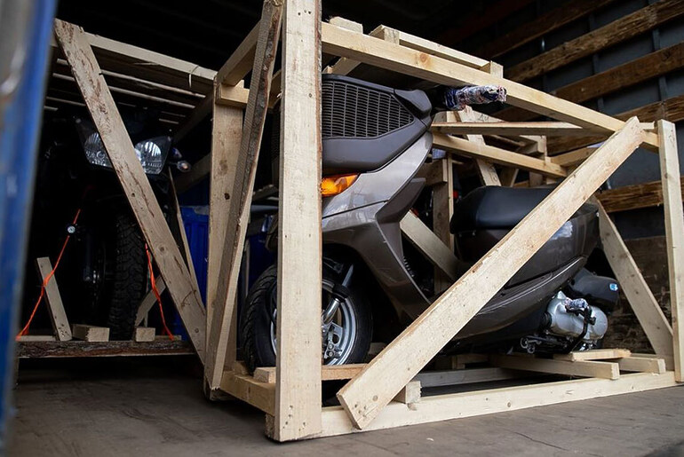 The Complete Guide to Motorcycle Shipping - RTF | Rethinking The Future