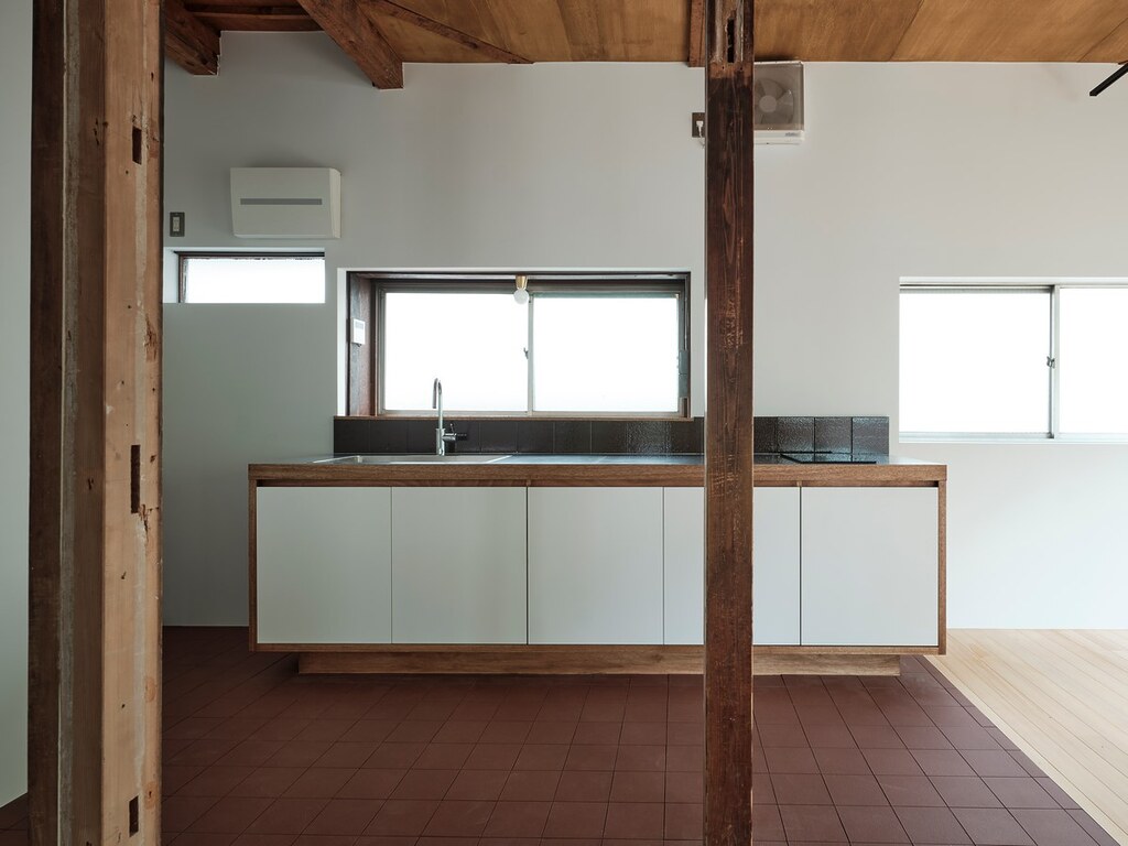 Shirokanedai House by Roovice - RTF | Rethinking The Future