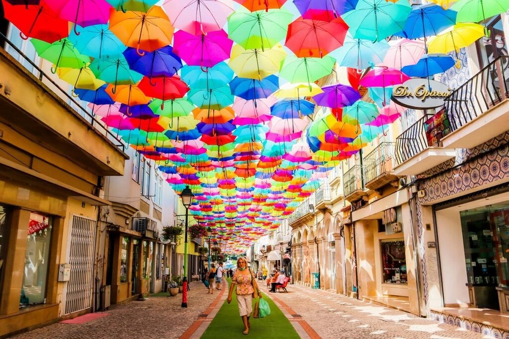 Public Art Installations That Define Urban Spaces - RTF | Rethinking ...