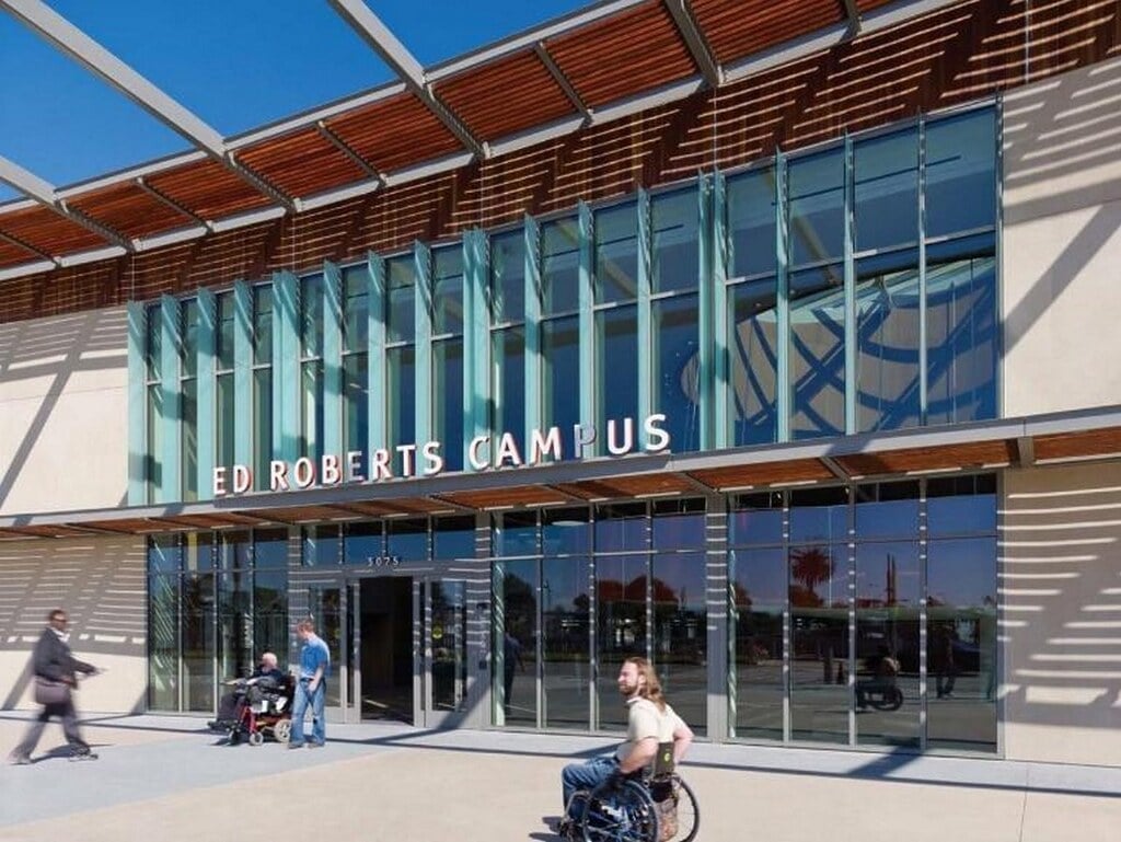 Inclusive Spaces: Implementing Universal Design Principles in Urban ...