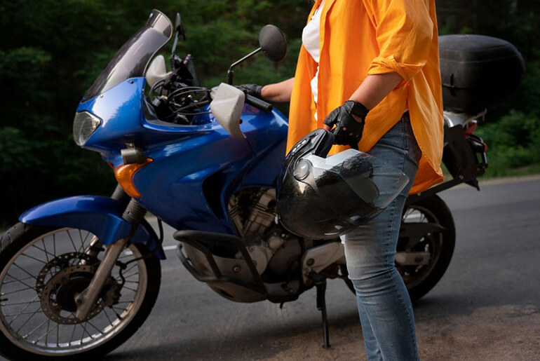 10 Best 200cc Bikes in India for Powerful Performance - RTF ...