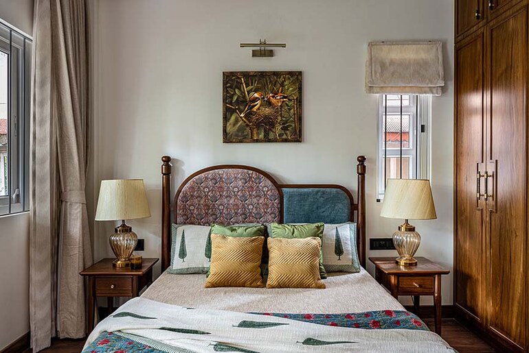 How are the architecture and interior designer communities linked?