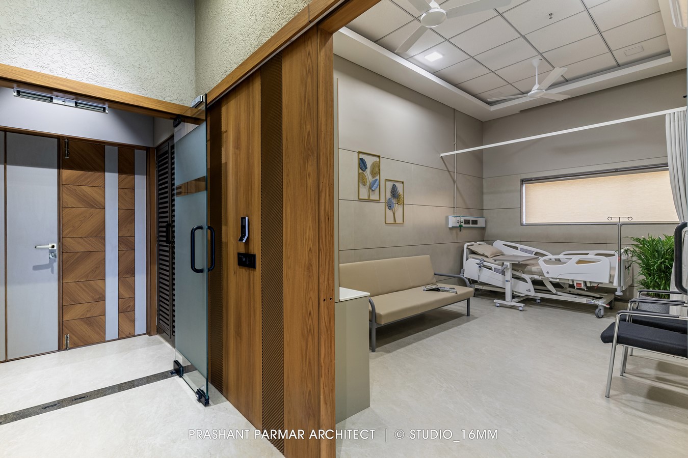 Modern Hospital Interior at Ratnanjali Solitaire by Prashant Parmar ...